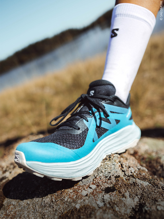 Traillaufschuhe im Test: Salomon Ultra Flow | Gigasport